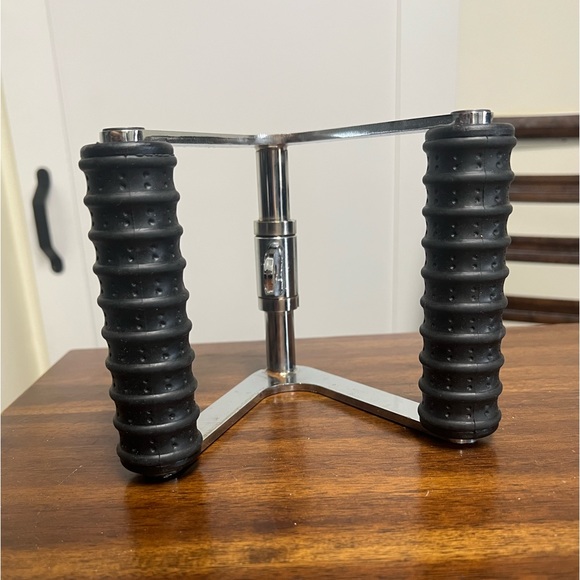 Other | Triceps V Shaped Press Down Bar Rowing Exercise Handle With ...